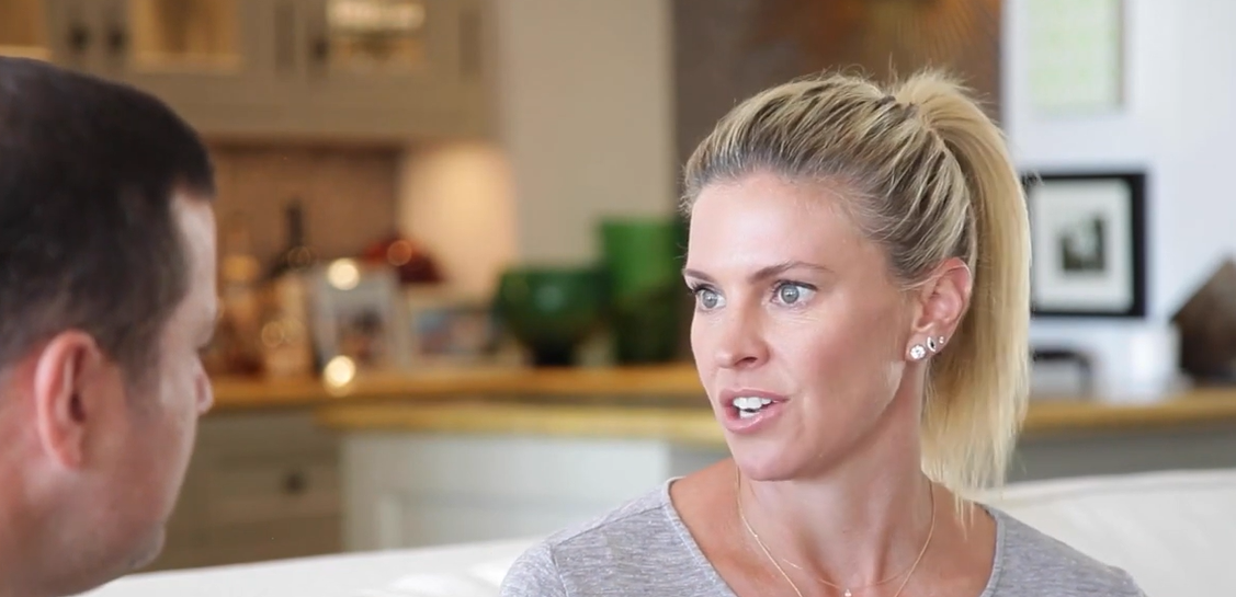 Kelly Noonan Gores Divorce Settlement Leaves Billionaire Ex Reeling - Kbsd6