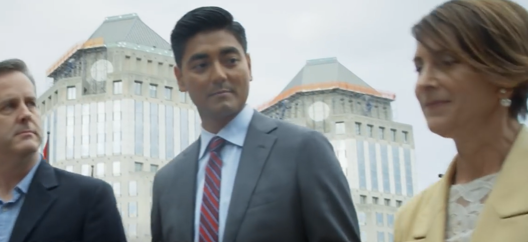 Aftab Pureval Wife: Meet Dr. Whitney Whitis, Cincinnati’s First Lady ...