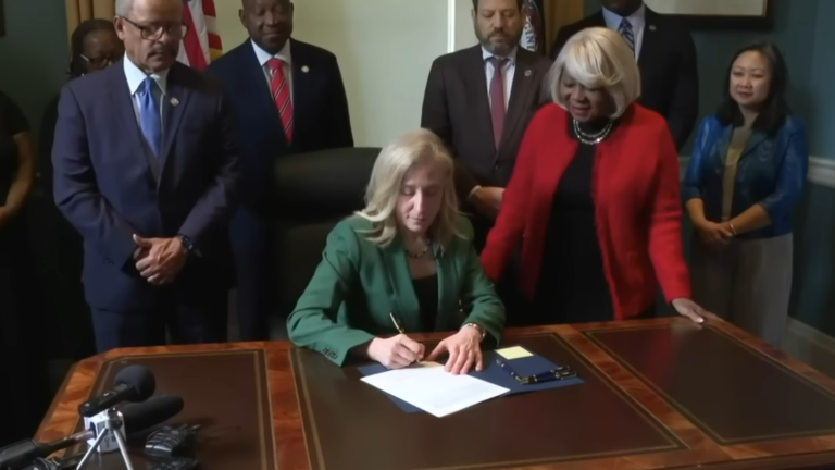 Virginia Redistricting Election Republicans Are Outspent 3-to-1 — and ...